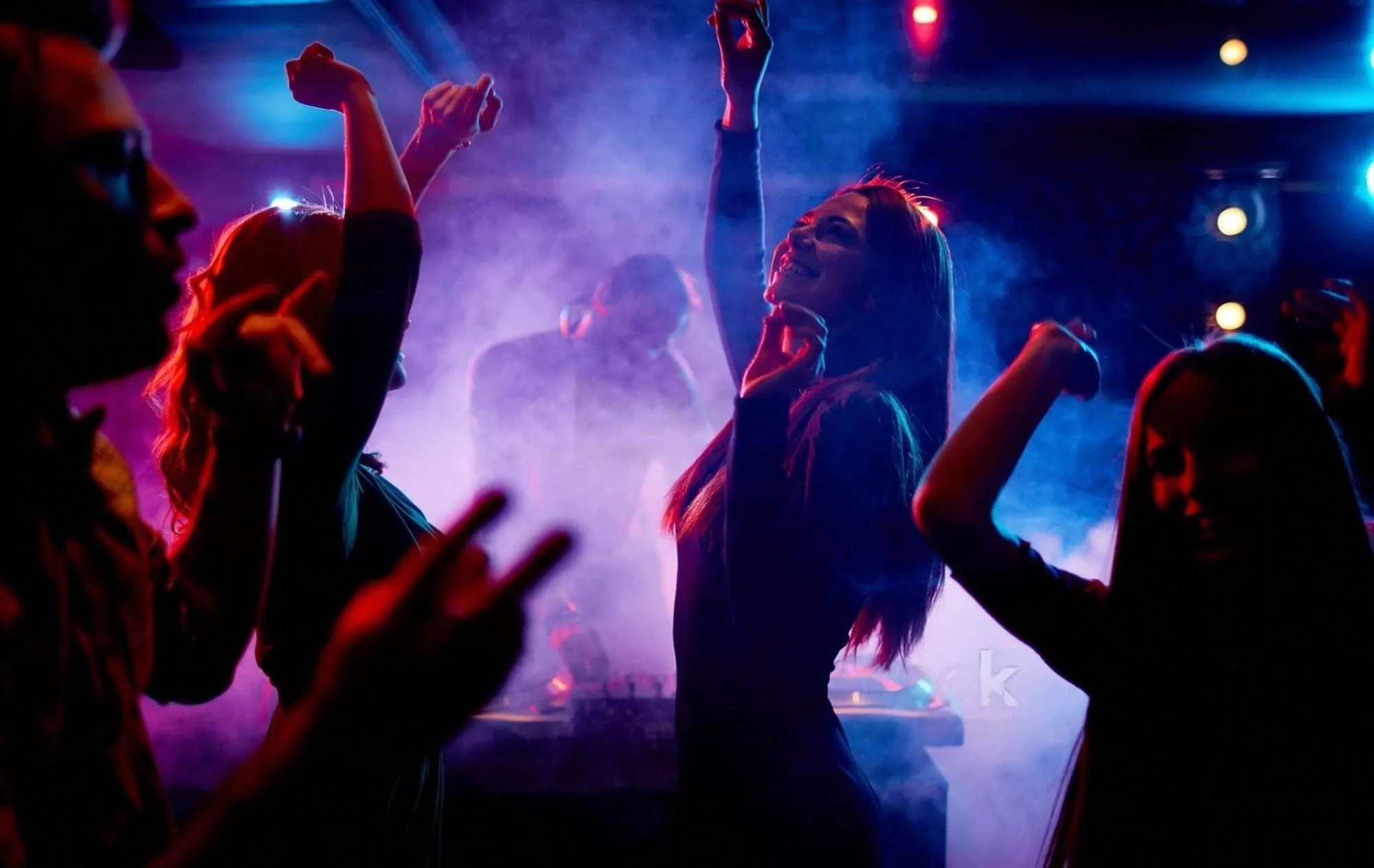 Embrace the Nightlife: Uncover the Best Nightclubs Around